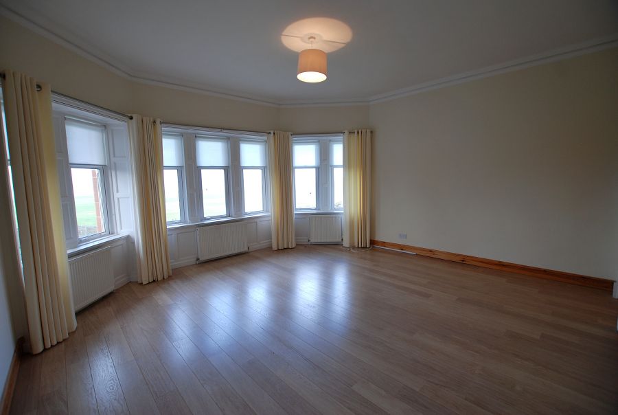 Ayr, Apartment No 1, Wellsbourne House, Savoy Park KA7 2XA : Black Hay