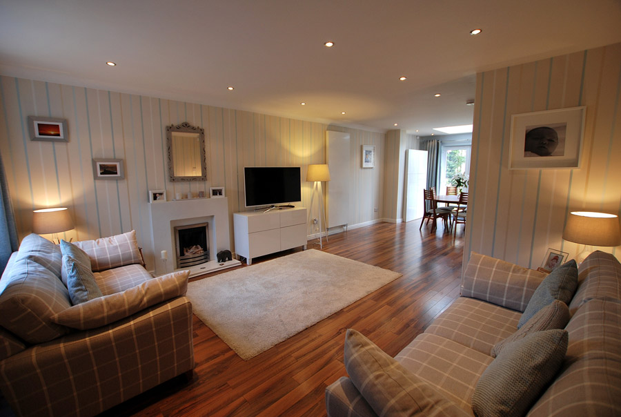 Edinburgh, Guardwell Crescent, EH17 7HA : Black Hay