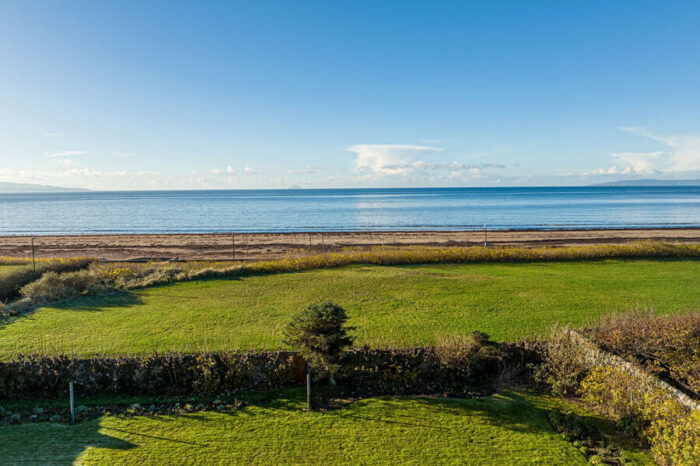 Troon, South Beach, KA10 6EF : Black Hay